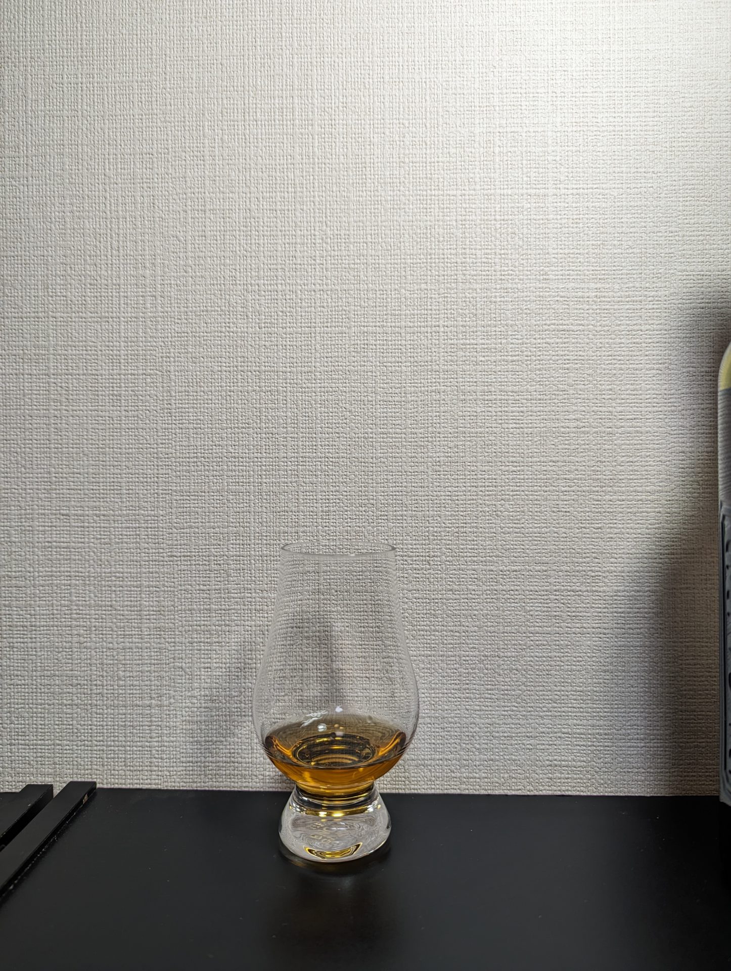 マズイってホント？フランスのお酒｜リカール [パスティス]を飲んでみた！｜Ricard Pastis - ウィスキー物語