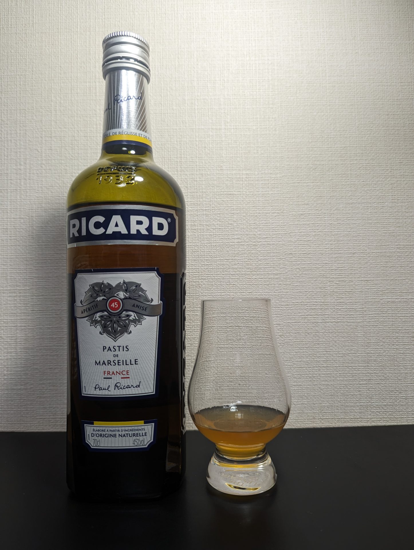マズイってホント？フランスのお酒｜リカール [パスティス]を飲んでみた！｜Ricard Pastis - ウィスキー物語